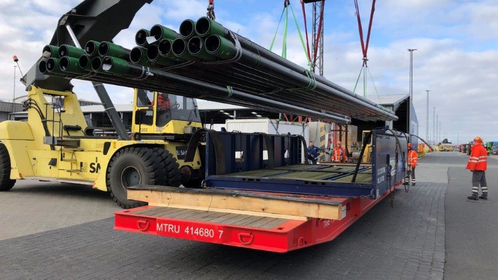 How we deliver breakbulk cargo w/o wheels: 'Cassette' - EUKOR